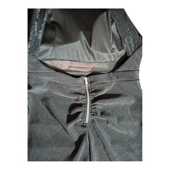 Windsor | Dresses | Windsor Black Sleeveless Open Back Mesh Lace ...